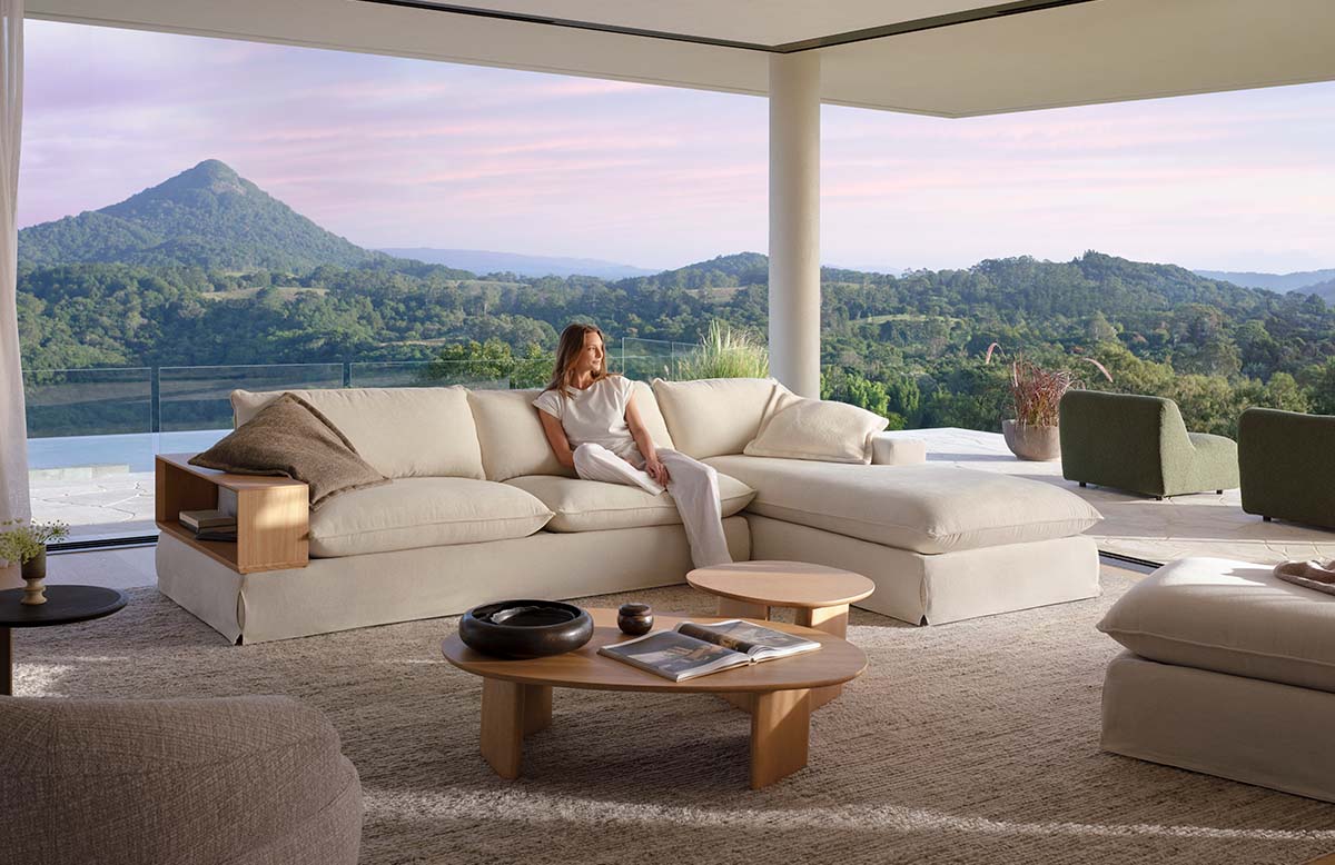 Discover the Jasper Coast Sofa| King Living
