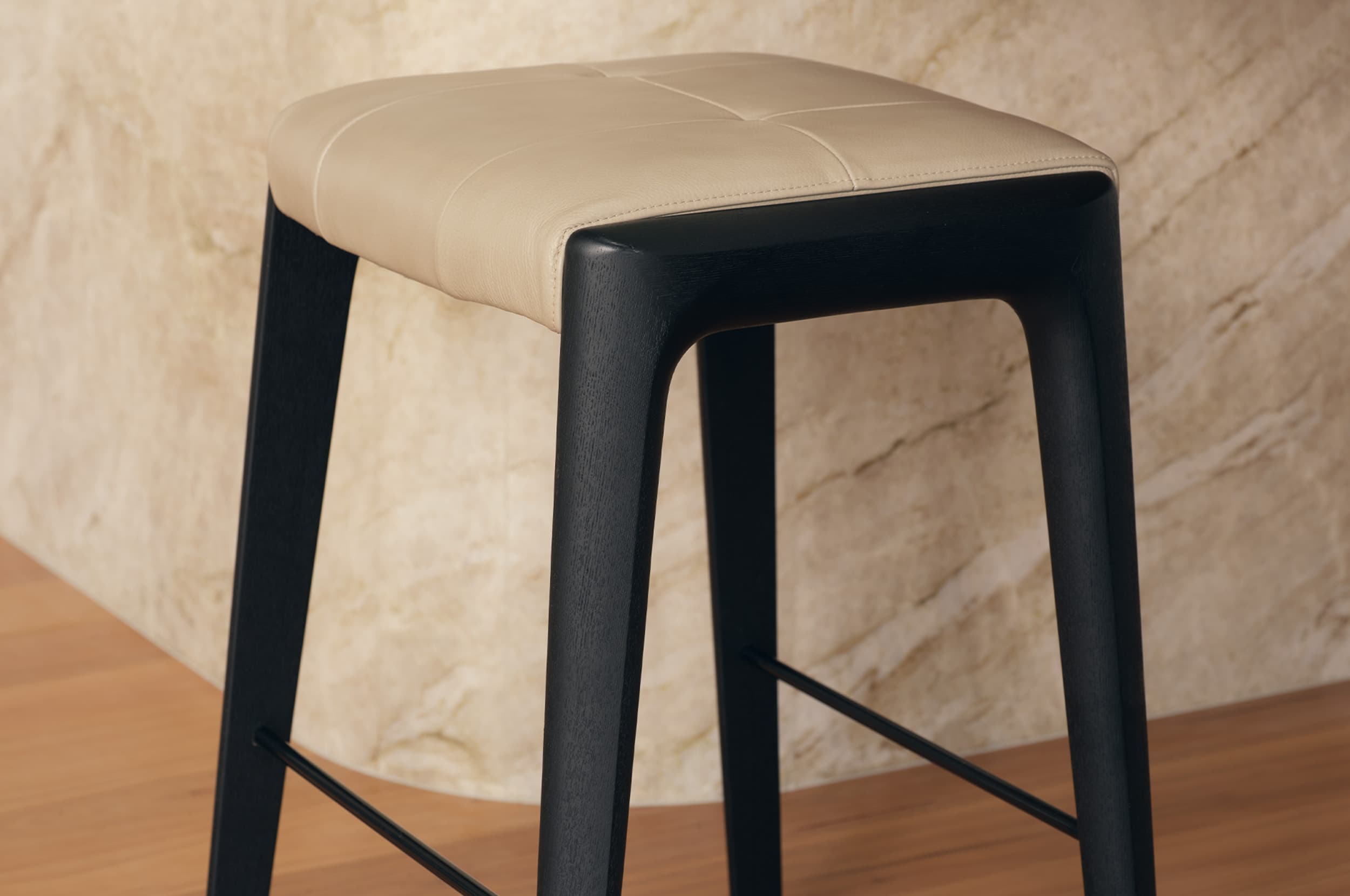 Cassia Bar Stool - King Living