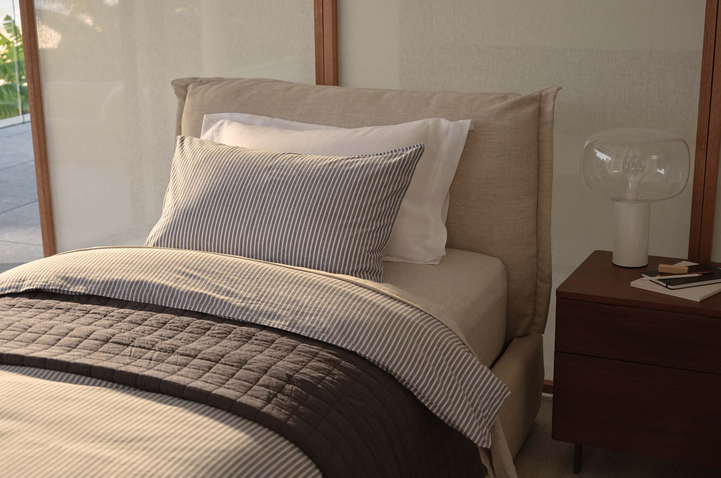 Delta Coast Bed - King Single Size