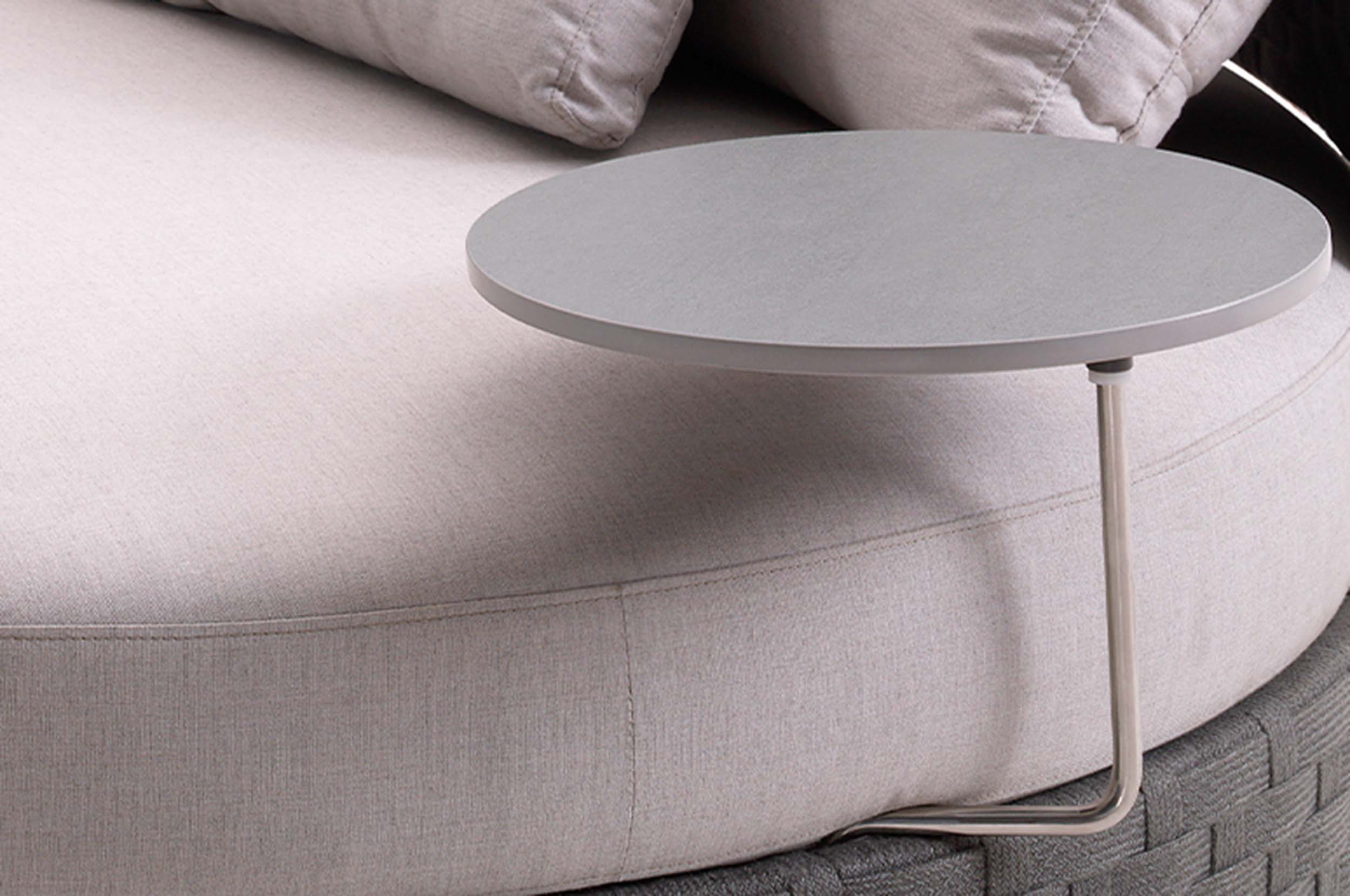 Delta Outdoor Round Swivel Table