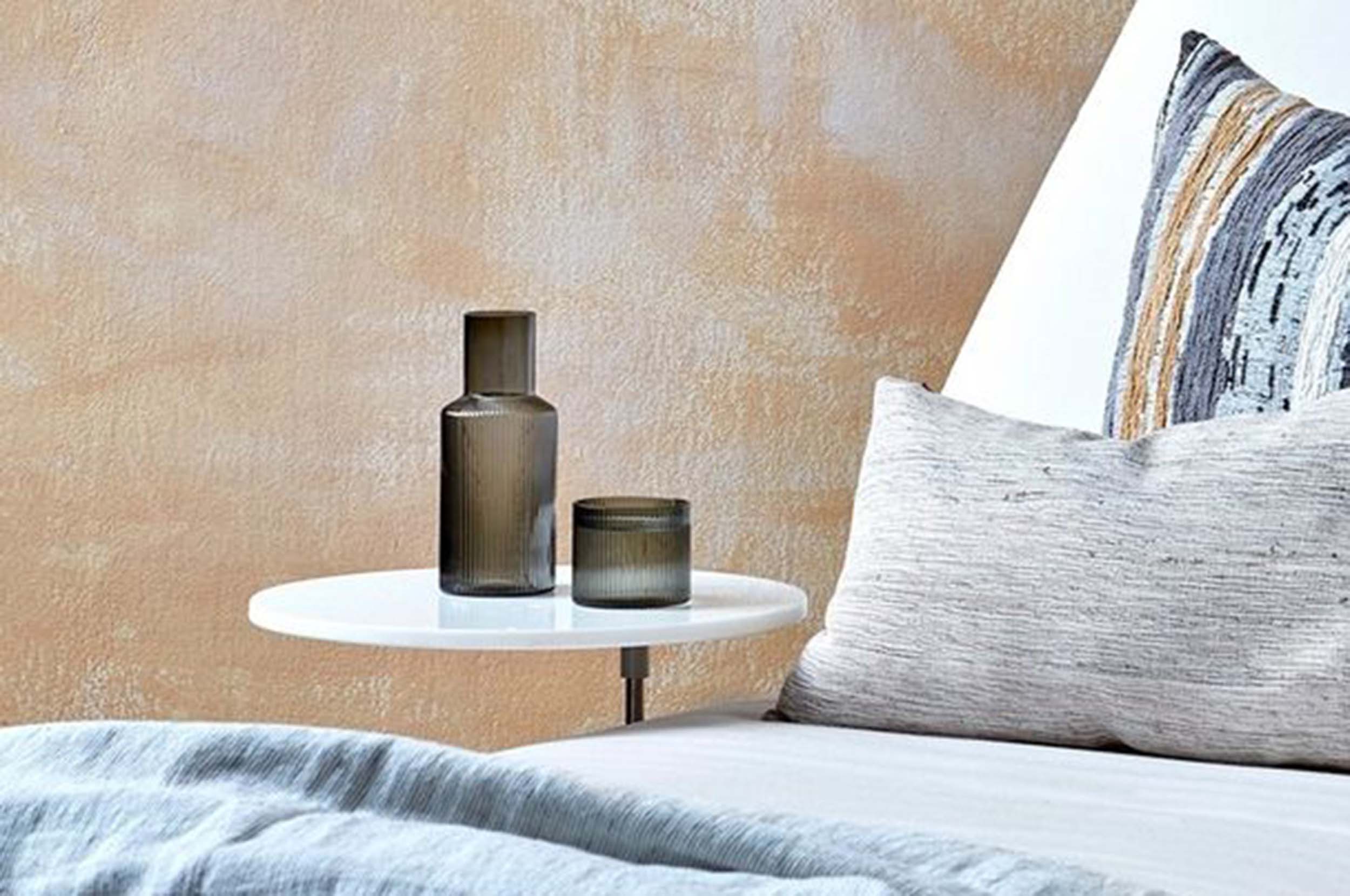 King Cove Plug In Table