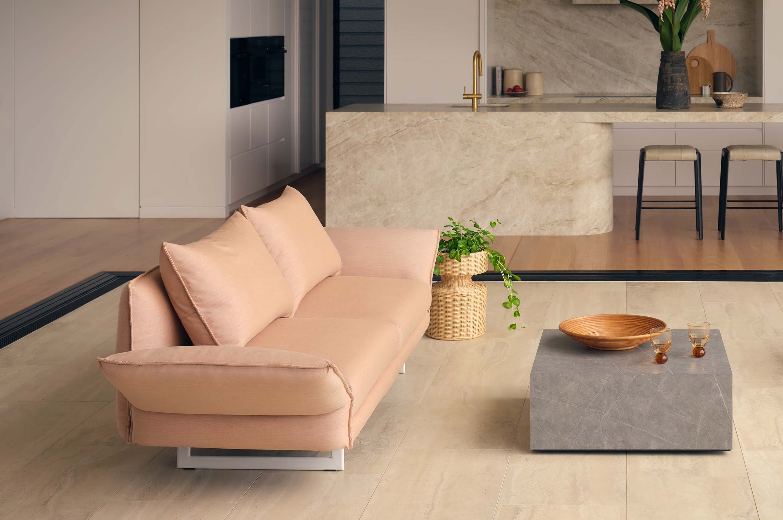 Zaza Outdoor 2.5 Seater Sofa with Adjustable Arms