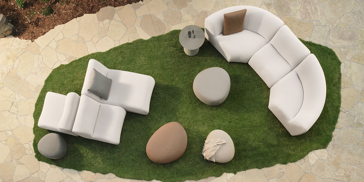 1977 Outdoor Sofa | King Living - King Living